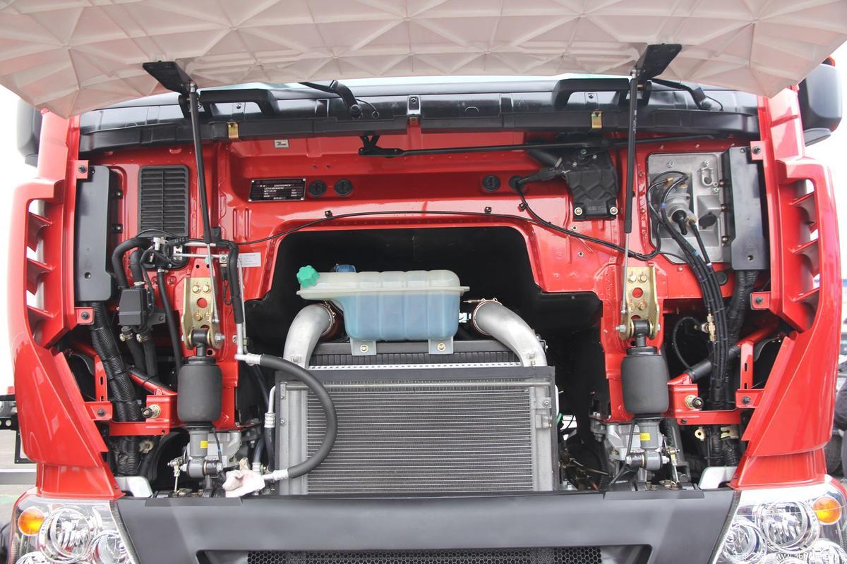 【图】中国重汽 T7H 440 6X4牵引车_卡车之家