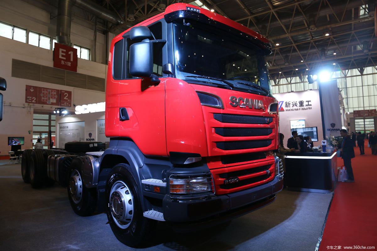 【图】2015消防展斯堪尼亚R620 V8_卡车之家