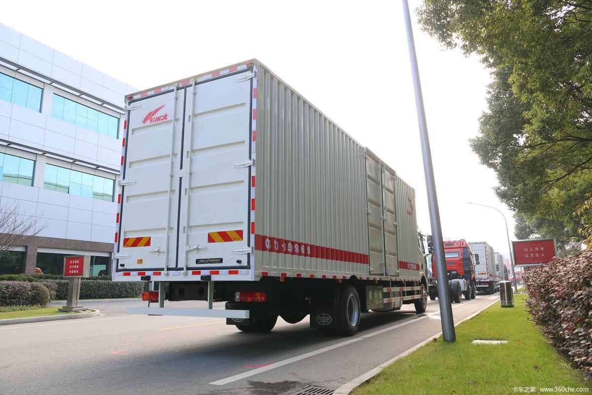 【图】一汽解放J6M 4X2 9.6米载货车_卡车之家