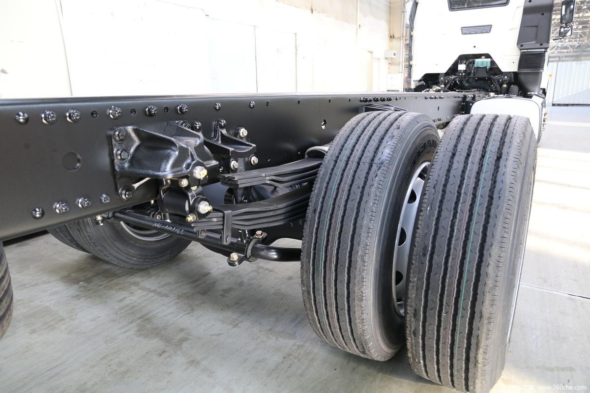 【图】一汽解放J6M 4X2 9.6米载货车_卡车之家