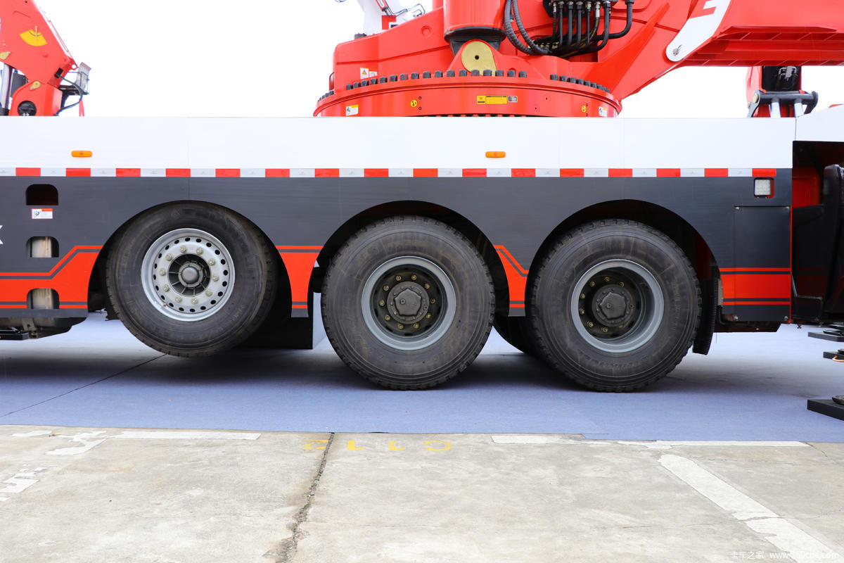 【图】中国重汽 HOWO TX重卡 440马力 10X4 折臂随车吊_卡车之家