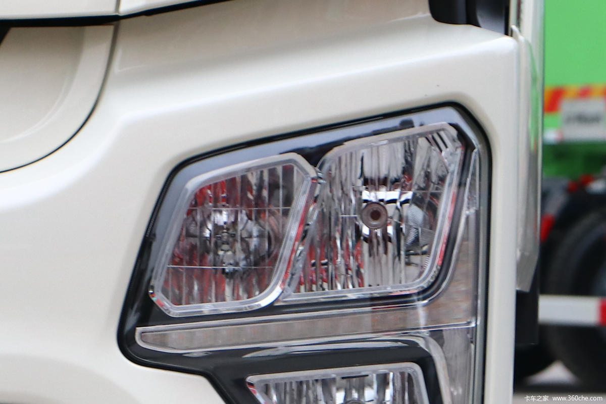 【图】解放 JK6 6X4 充换一体牵引车282kWh_卡车之家