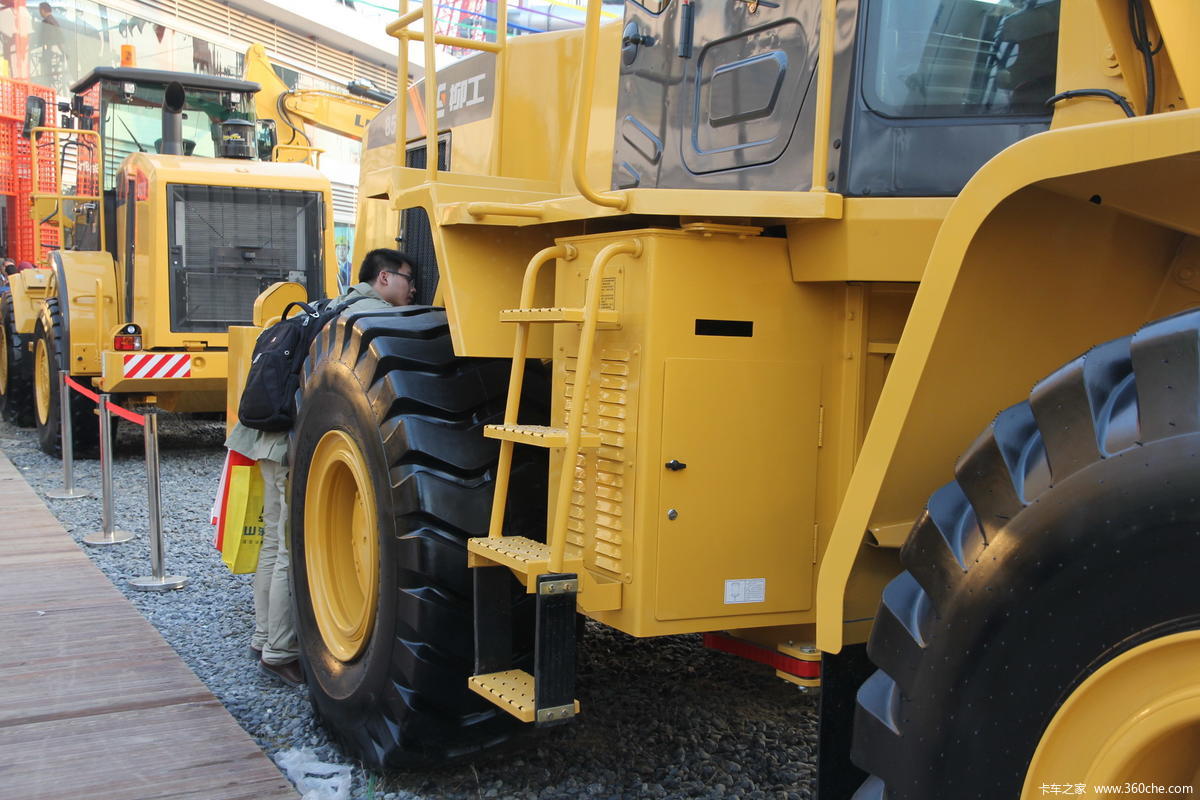 【图】柳工CLG856轮式装载机_卡车之家