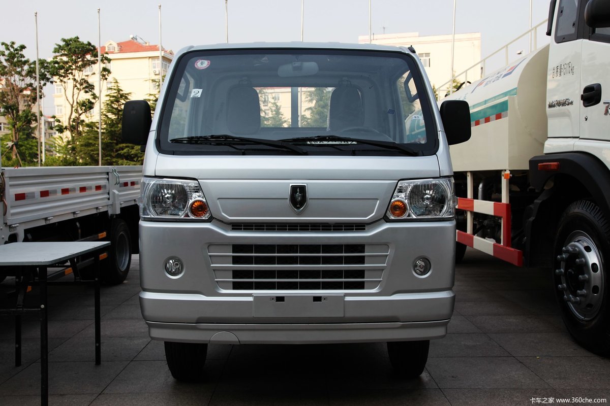 微卡单桥金杯,五菱微卡载重量标准,金杯新能源微卡_大山谷图库